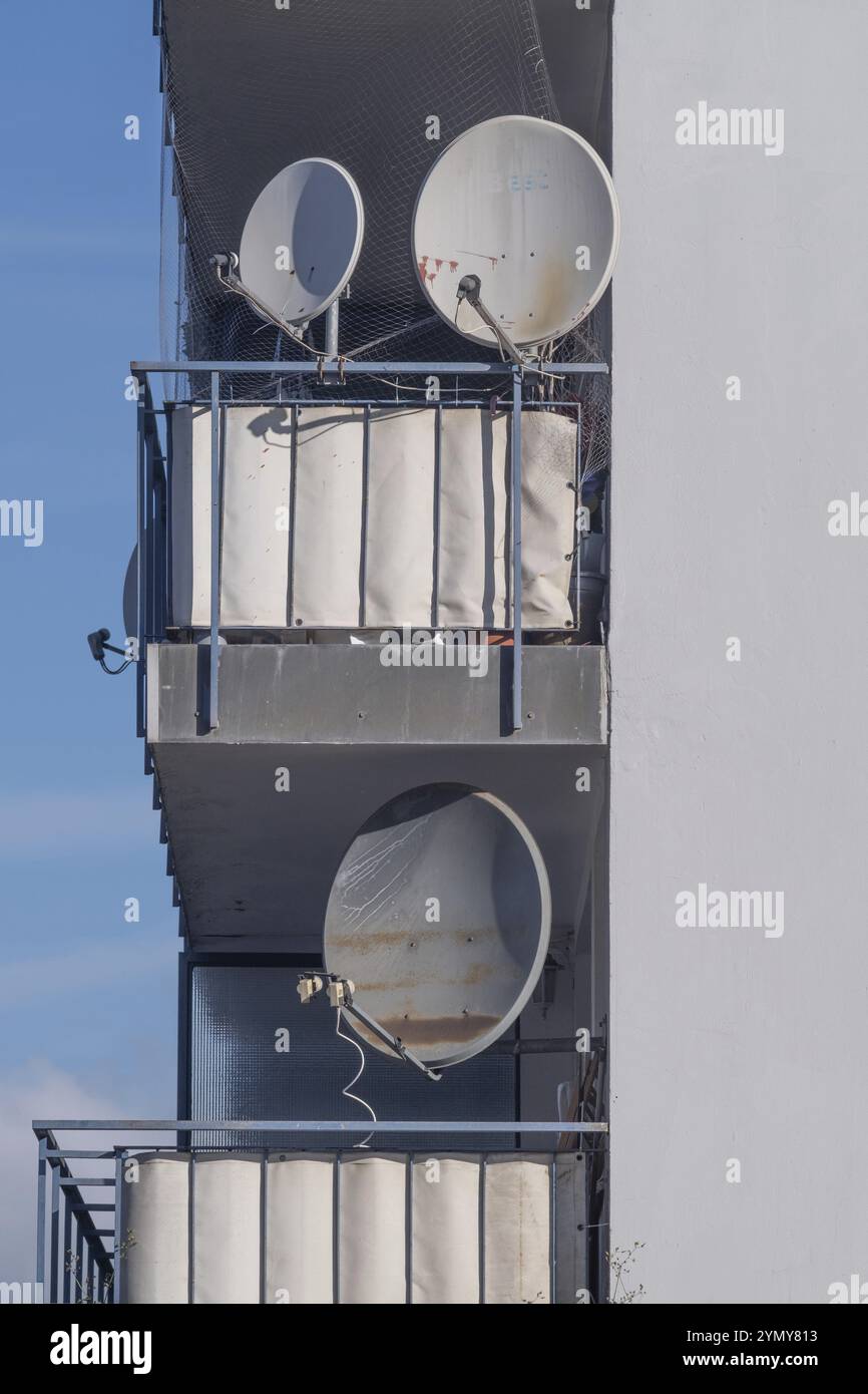 Two satellite dishes on hi-res stock photography and images - Alamy