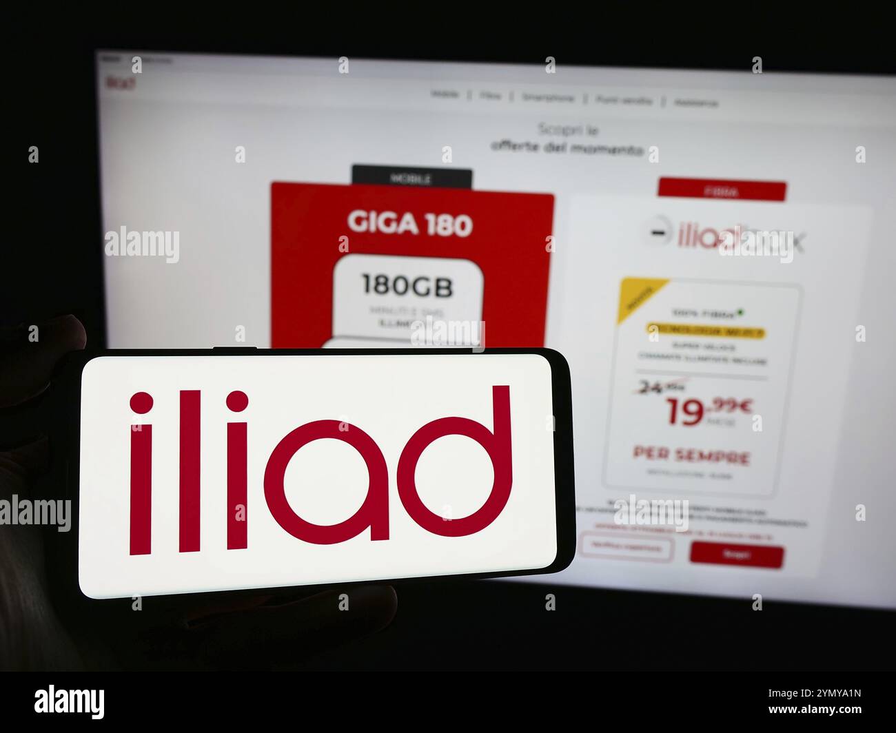 Logo iliad italia hi-res stock photography and images - Alamy