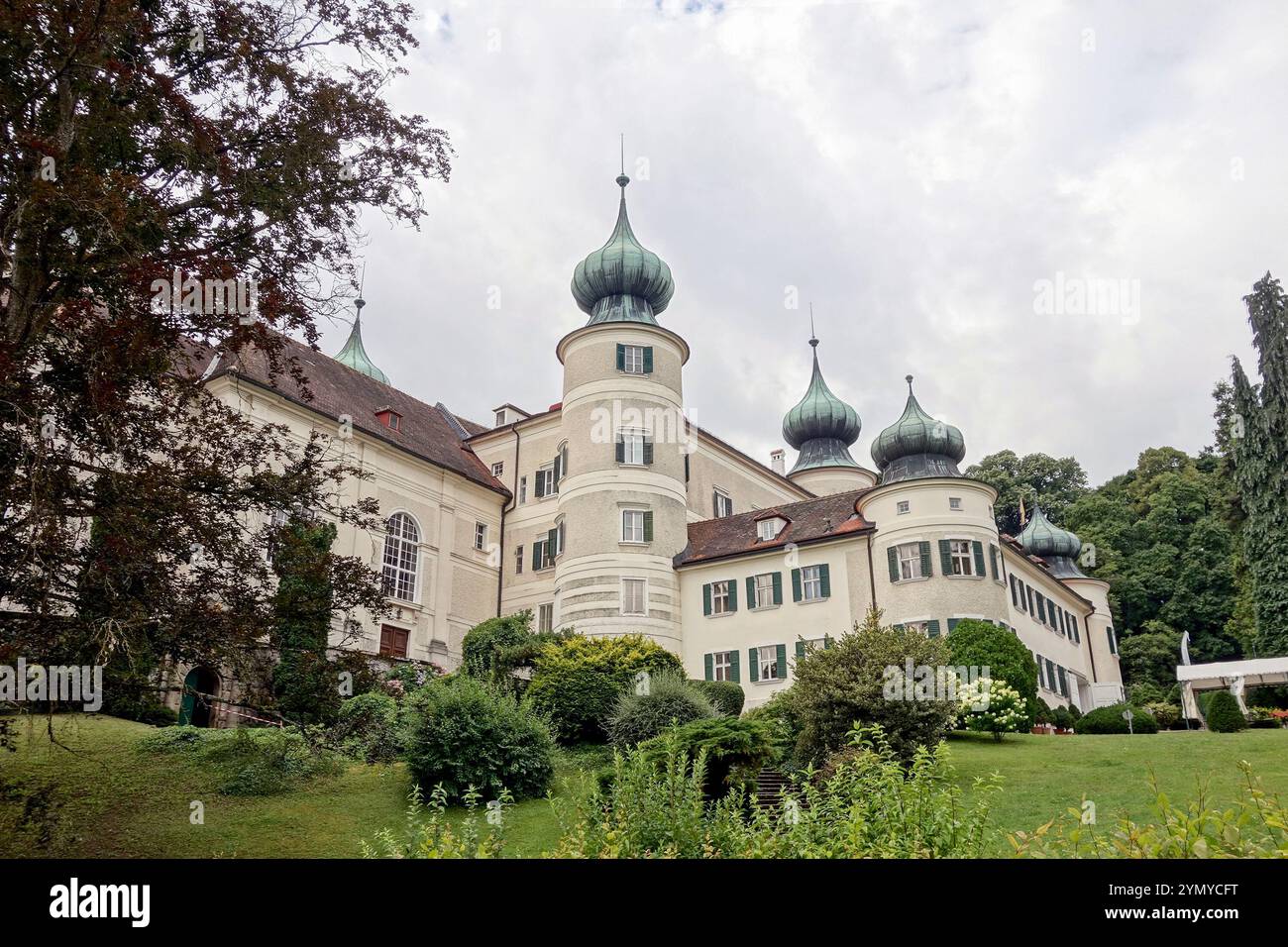 Landscape with Schloss Artstetten chateau in Austria in overcast day ...