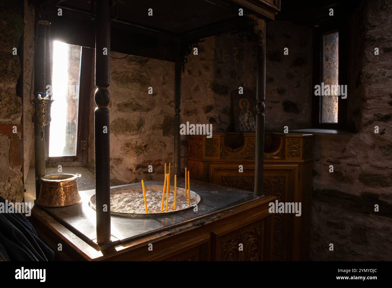 Saint Nicholas Anapafsas Monastery in Meteora, Greece Stock Photo - Alamy