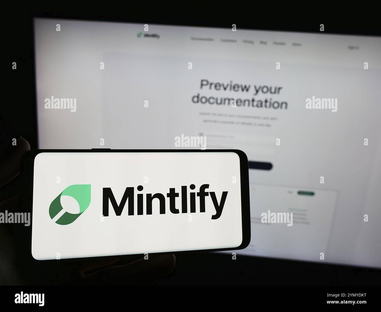 Mintlify documentation hi-res stock photography and images - Alamy