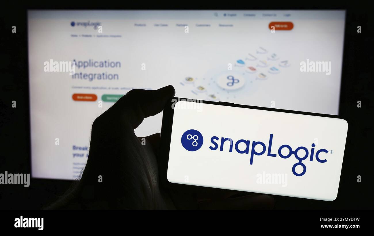 Snaplogic logo hi-res stock photography and images - Alamy