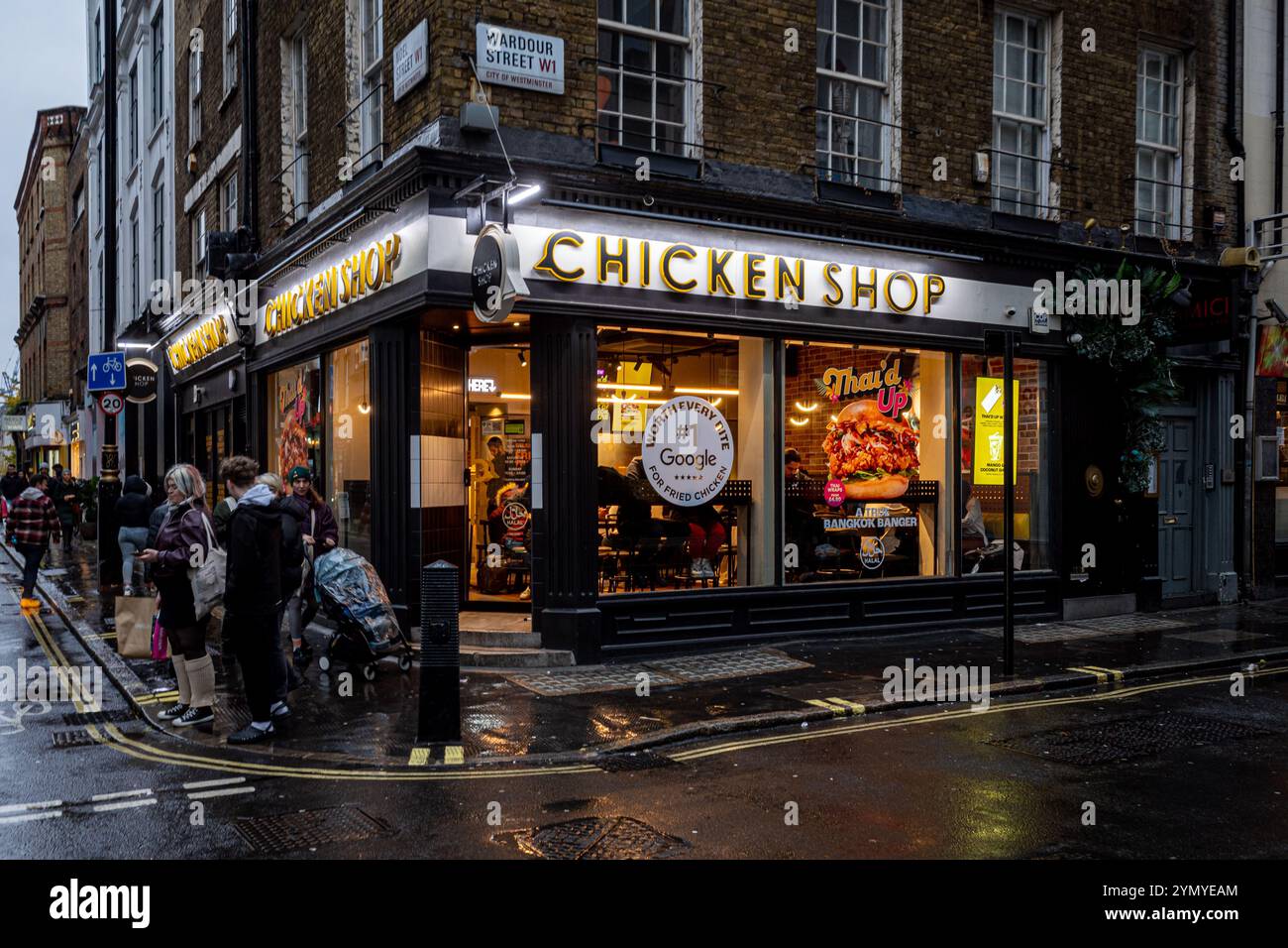 Soho chicken shop fast food restaurant hi-res stock photography and ...