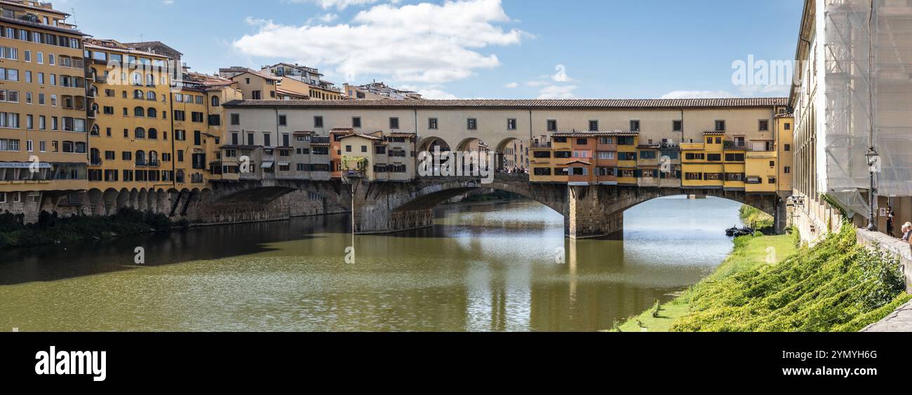 Famous Ponte Vecchio from medieval times in the city center of Florence ...