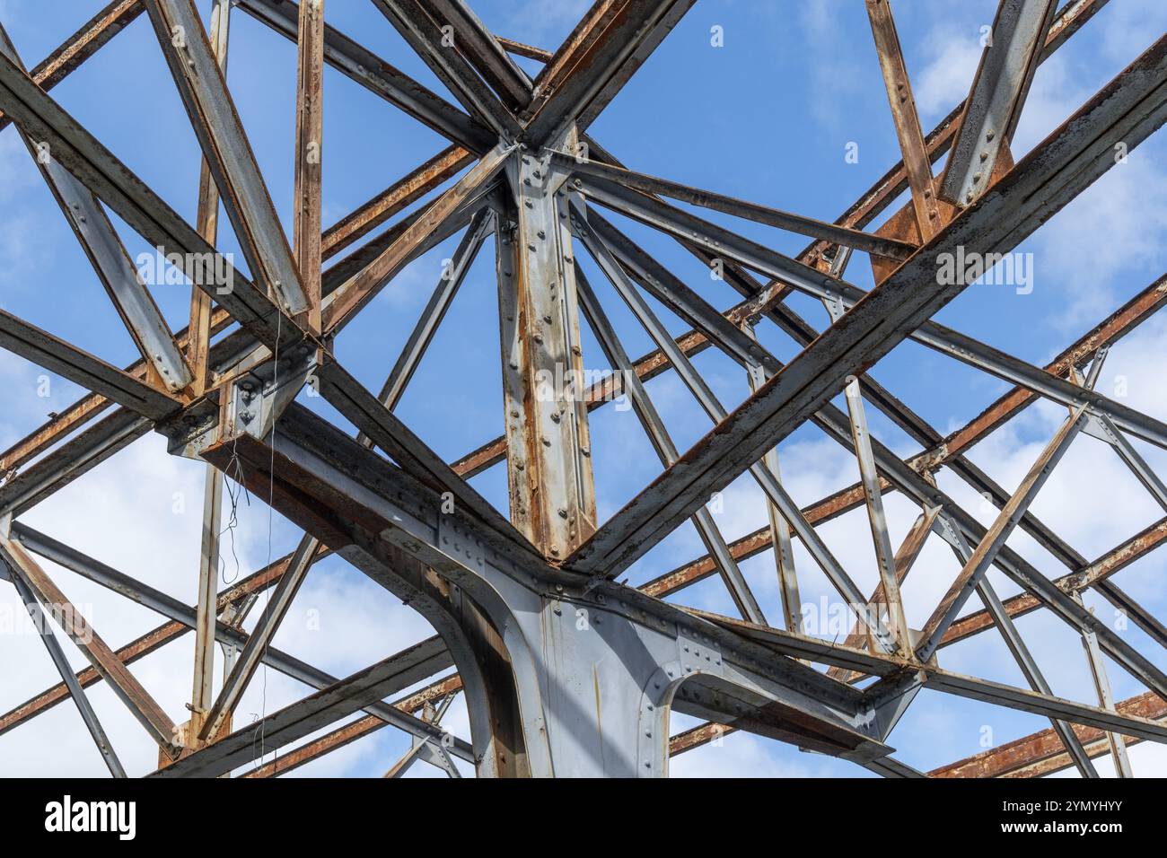 Old rusted iron roof construction Stock Photo - Alamy
