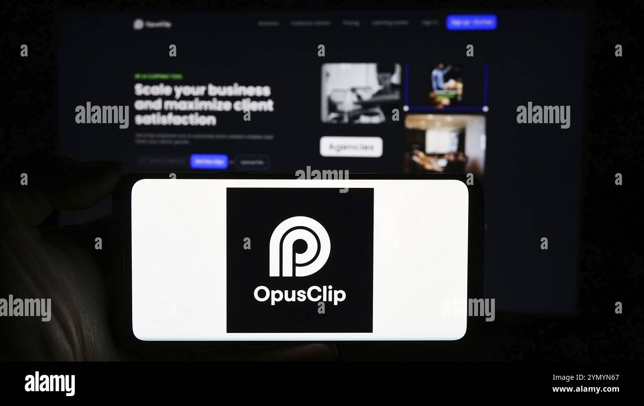 Opus clip hi-res stock photography and images - Alamy