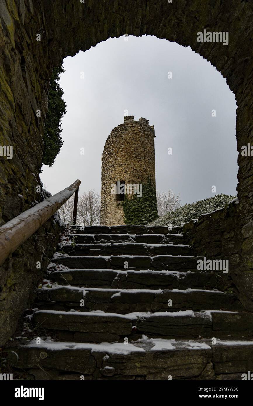 Rhoen winter landscape - hike to the Ebersburg castle ruins 17 Stock ...