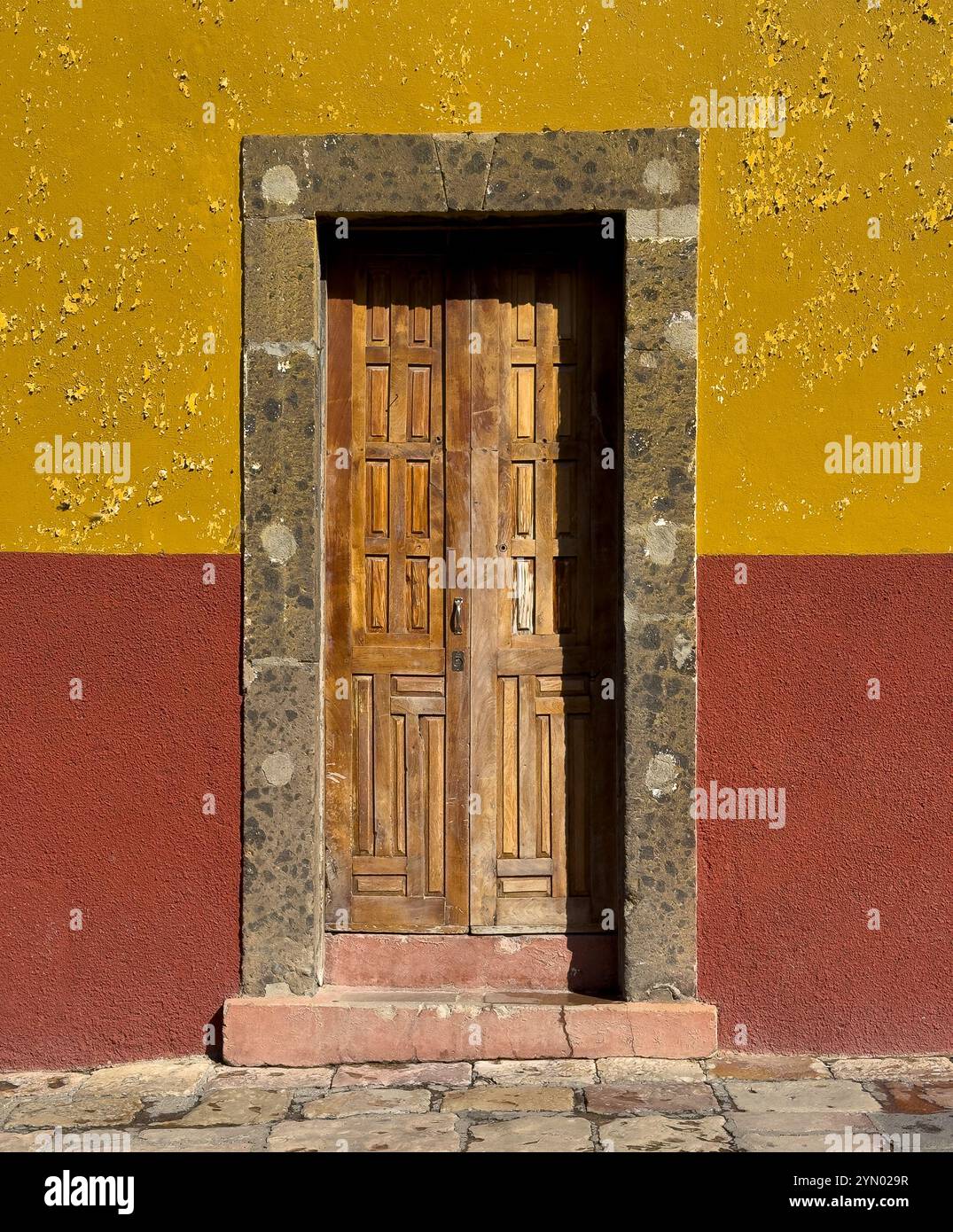 Calle Conde del Canal, San Miguel de Allende, Mexico Stock Photo - Alamy