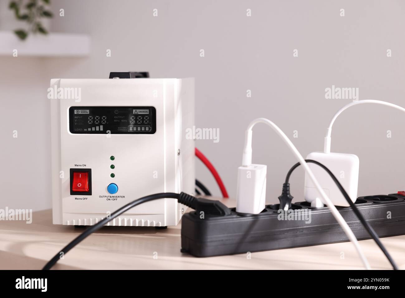 Portable power station and multi-socket extension board with chargers ...