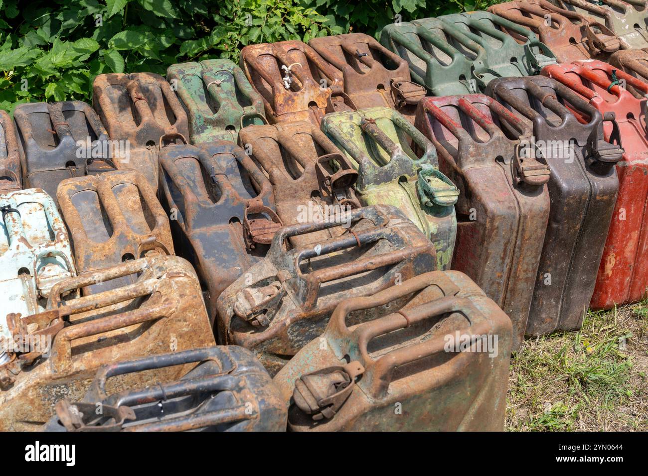 Empty petrol cans hi-res stock photography and images - Alamy