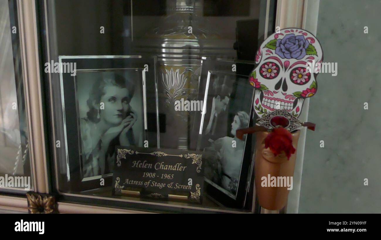 Los Angeles, California, USA 21st November 2024 Actress Helen Chandler ...