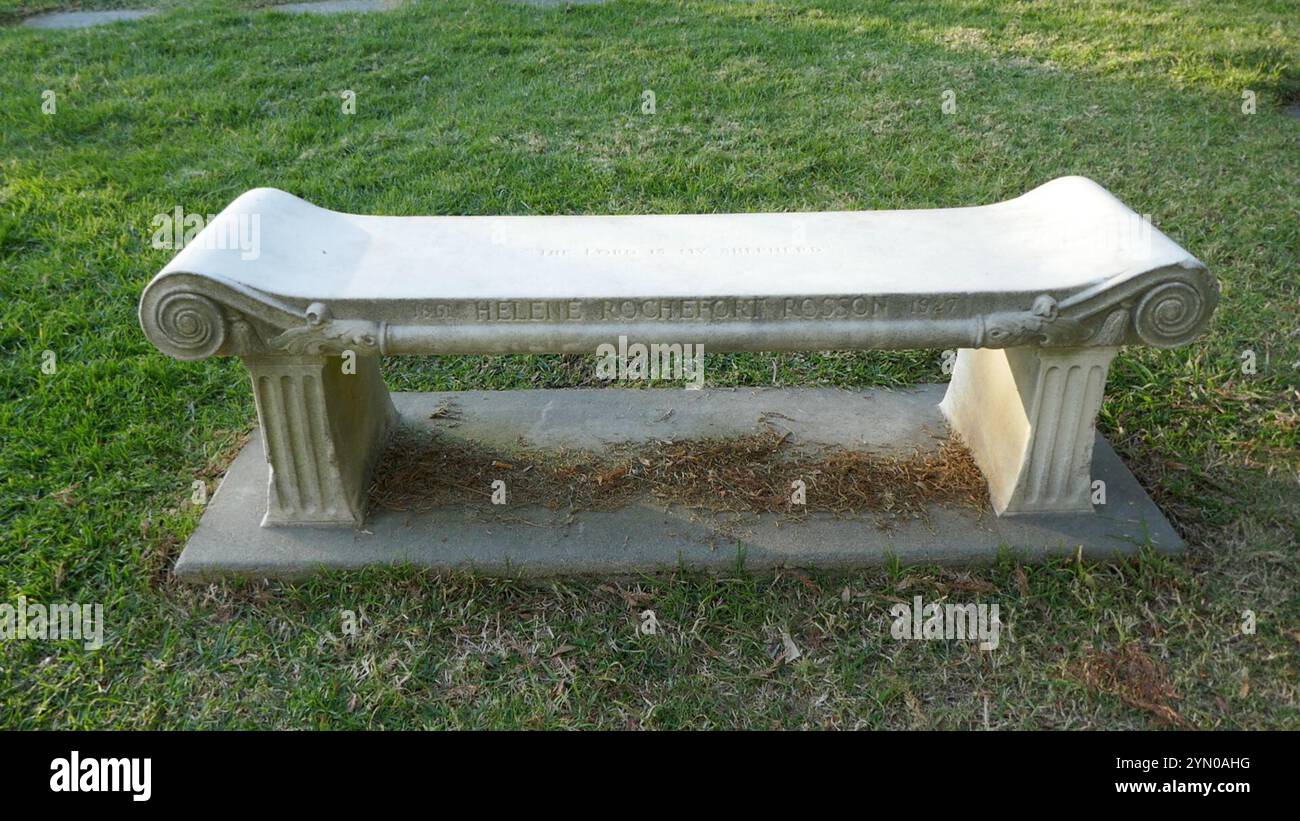 Los Angeles, California, USA 21st November 2024 Helene Rosson Bench ...