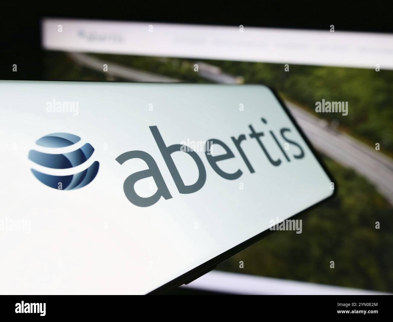 Abertis logo hi-res stock photography and images - Alamy