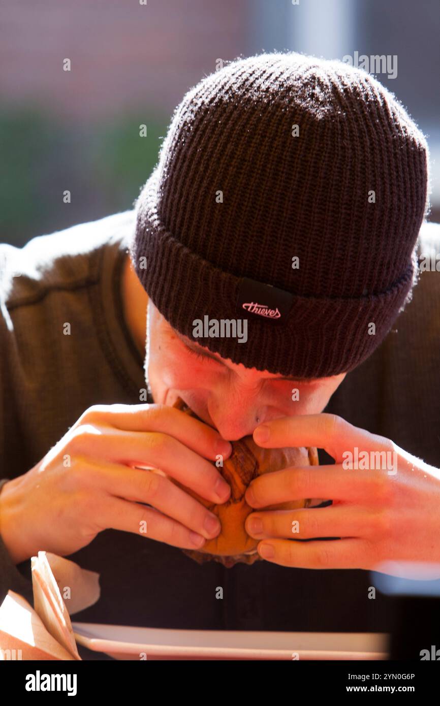 Nick Pingree eats a Truffle Burger at Umami Burger at 1520 Cahuenga ...