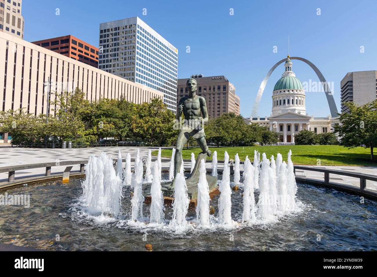 ST. LOUIS, MISSOURI USA - OCTOBER, 2024: The Kiener Memorial Fountain ...
