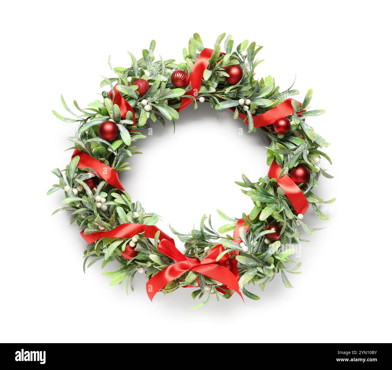 Beautiful Christmas mistletoe wreath isolated on white background Stock ...