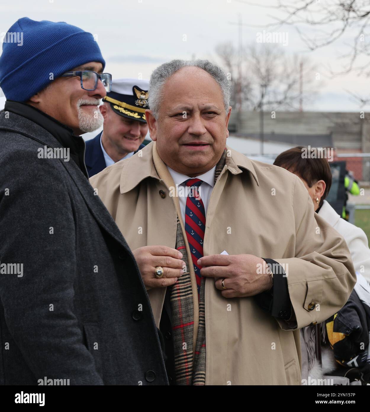 Milwaukee, Wisconsin, USA. 23rd Nov, 2024. CARLOS DEL TORO (right ...