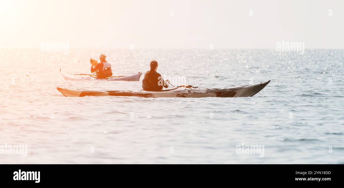 Kayaking Ocean Sunset People Stock Photo - Alamy