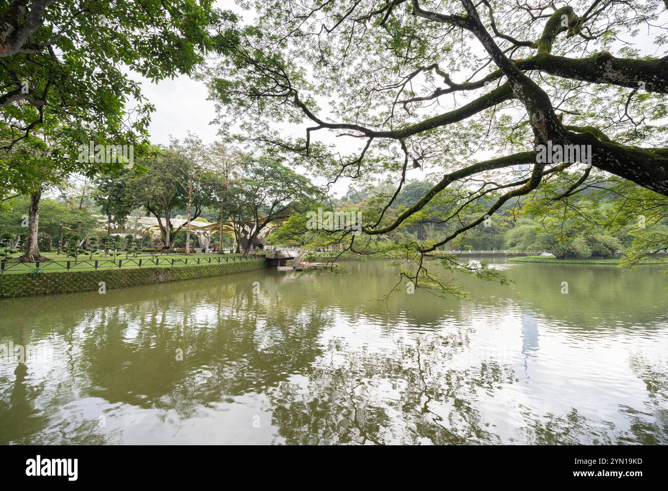 Lake Gardens also known as Kuala Lumpur Perdana Botanical Gardens, it ...