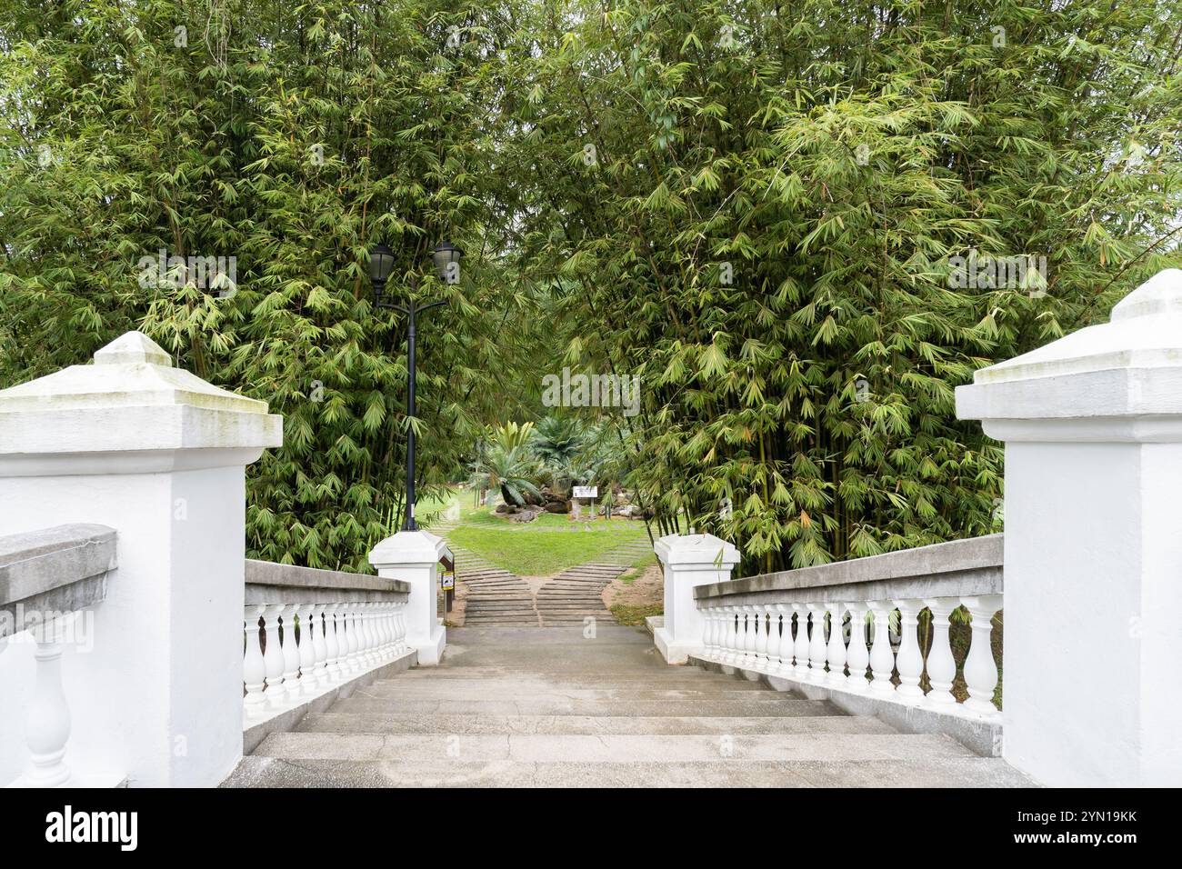 Lake Gardens also known as Kuala Lumpur Perdana Botanical Gardens, it ...