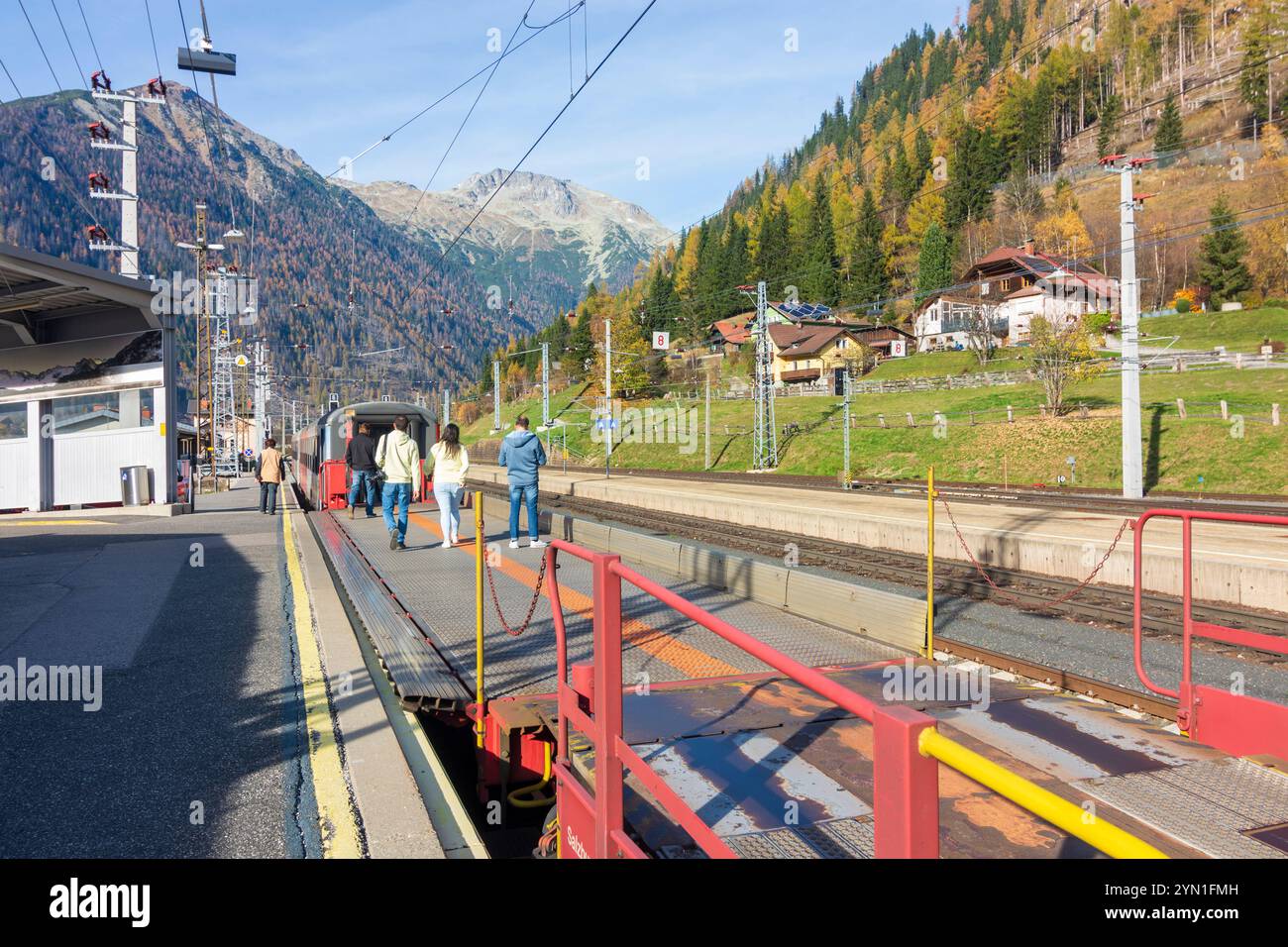 Mallnitz: car shuttle train in Tauern Railway Tunnel, Autoschleuse ...