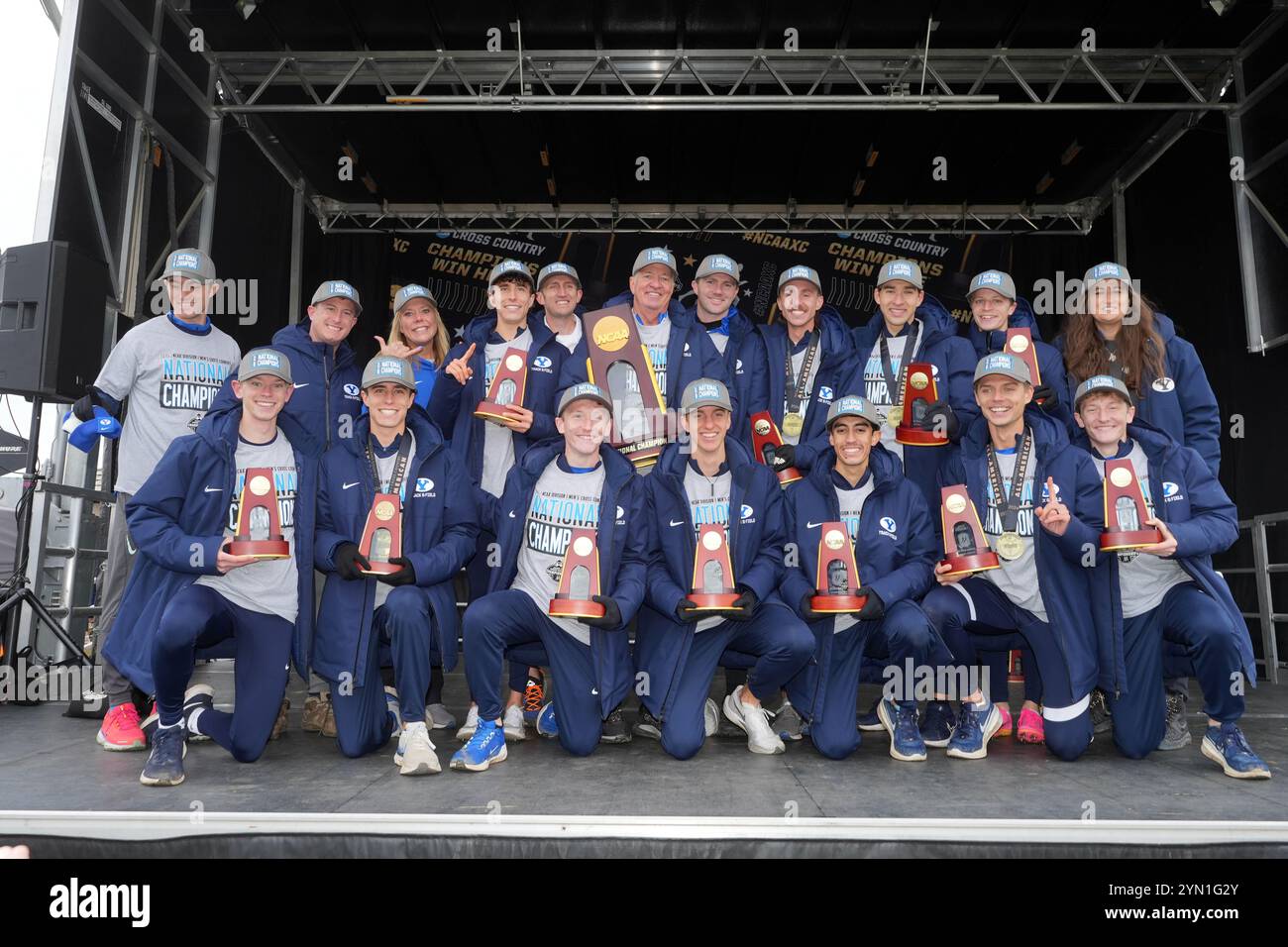 Members of the BYU Cougars men's team including Lucas Bons, Casey ...