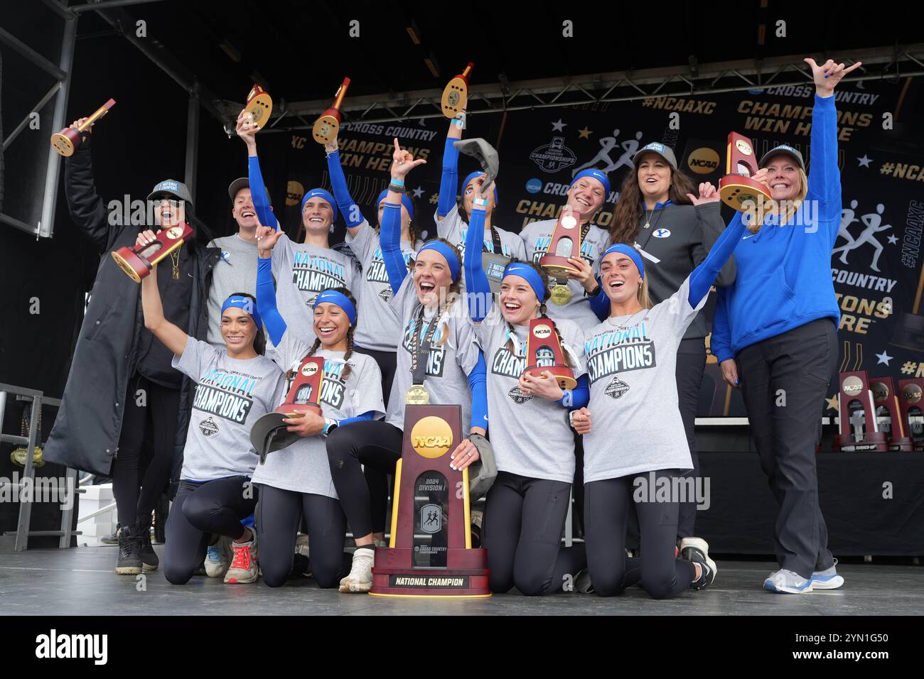 Members of the BYU Cougars women's team including Carmen Alder, Riley ...