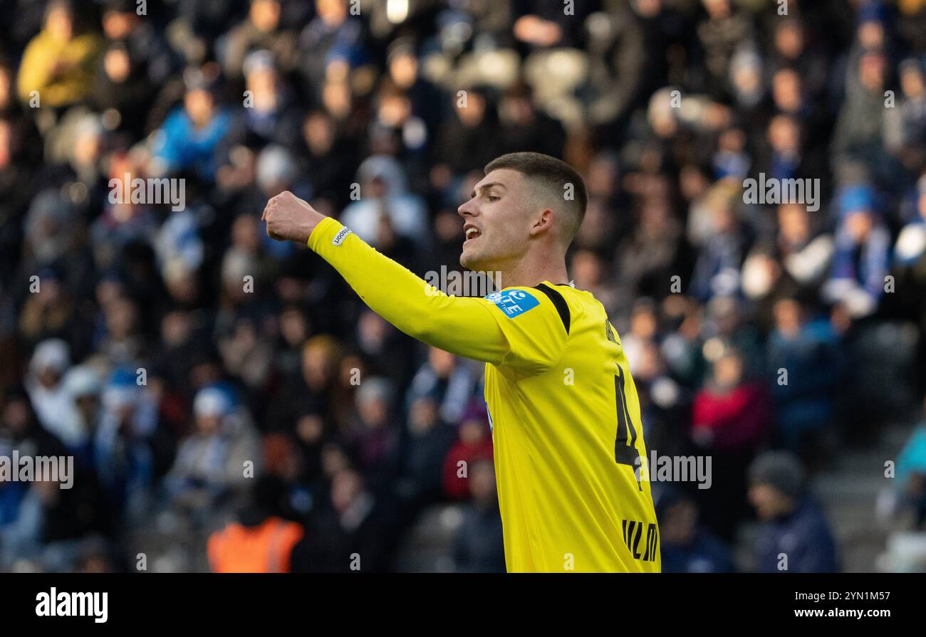 Berlin, Germany. 23rd Nov, 2024. Soccer: Bundesliga 2, Hertha BSC - SSV ...