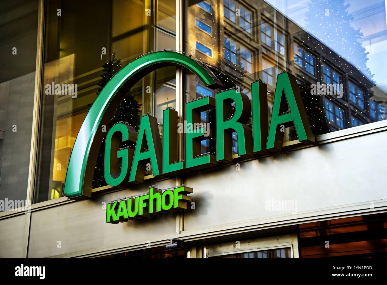 Kaufhof Logo 531 Kaufhof Store Stock Photos Free & Royalty Free
