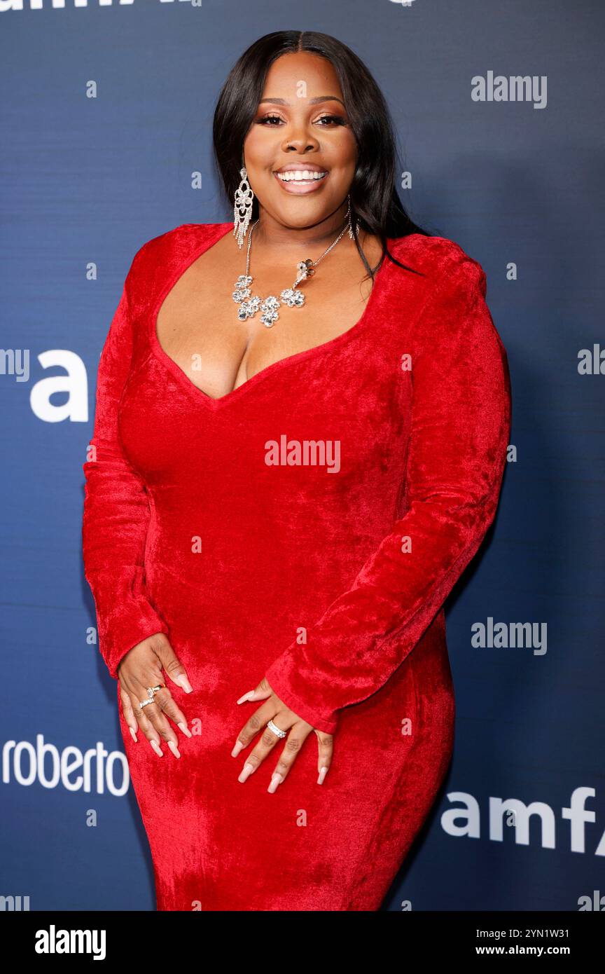Amber Riley bei der amfAR Gala Las Vegas presented by Paramount im ...