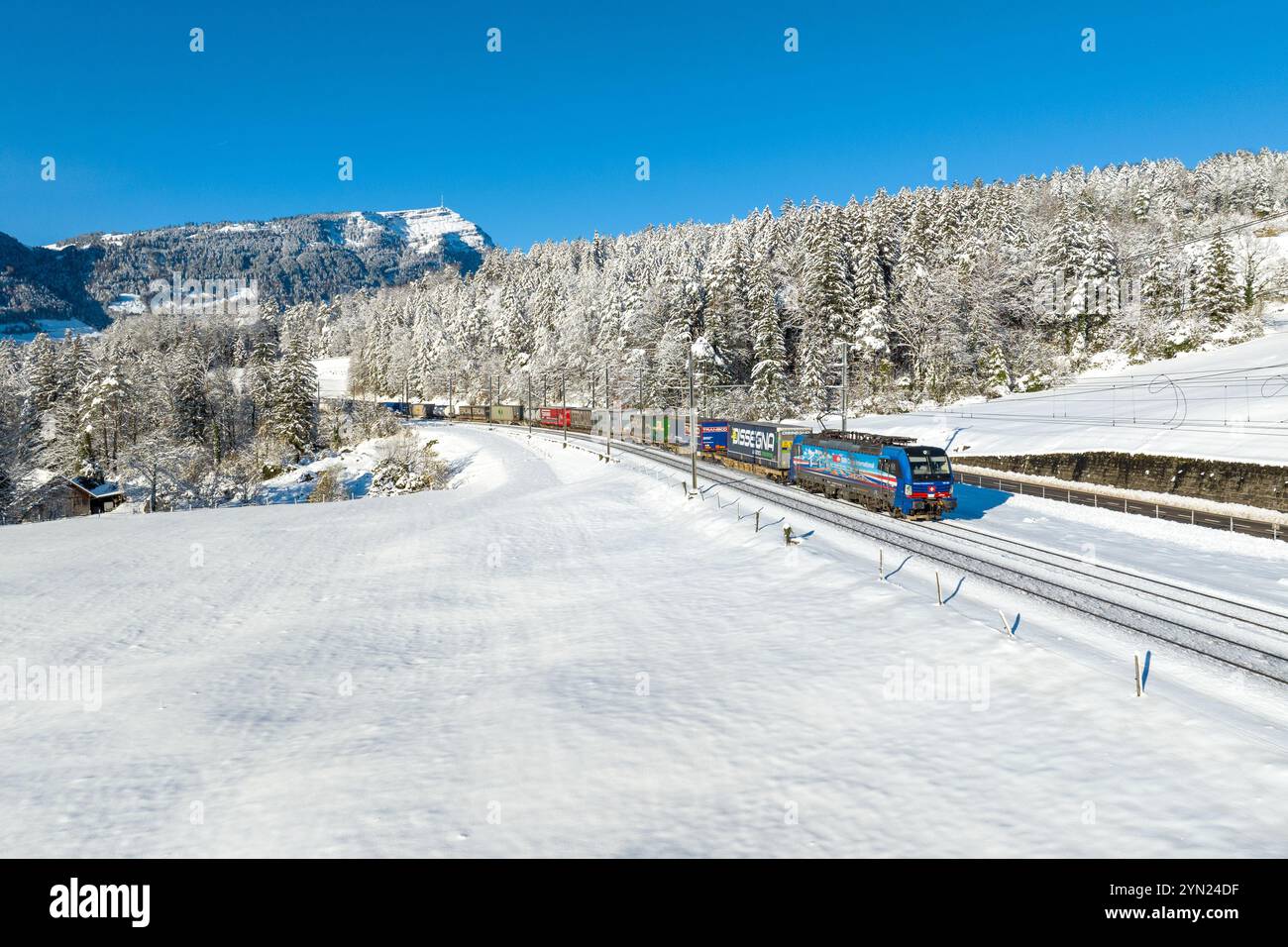 Sbb train alps hi-res stock photography and images - Alamy