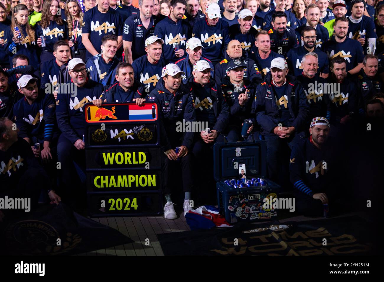 Red Bull Racing team celebrating 4th world champion title VERSTAPPEN ...