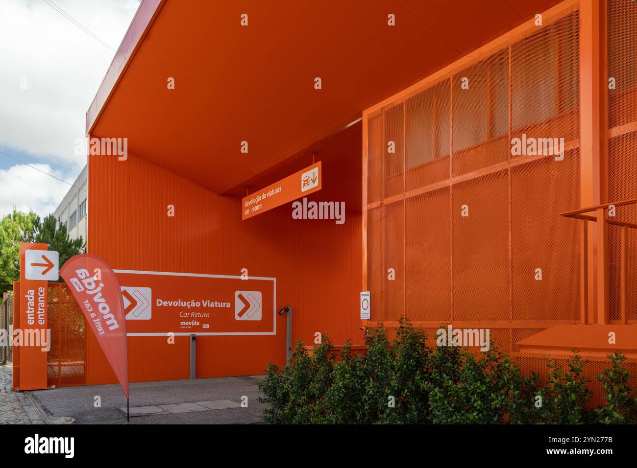 Vehicle rental hi-res stock photography and images - Alamy