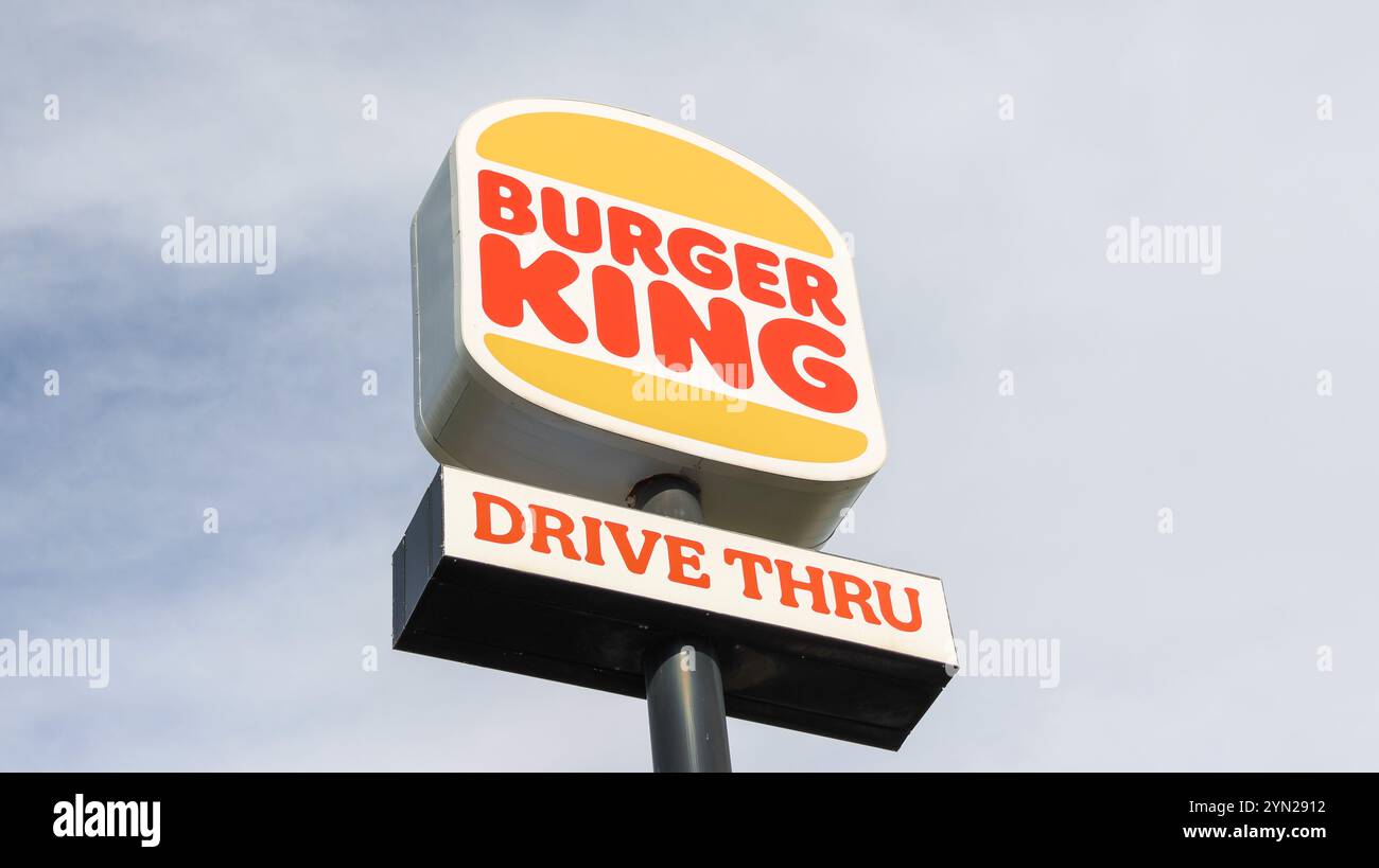 Burger king drive thru order hi-res stock photography and images - Alamy