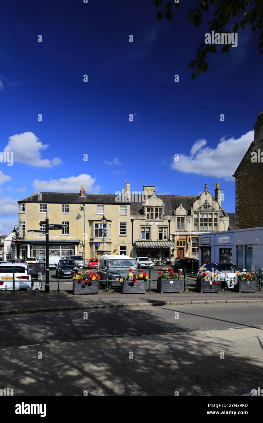 Hotel falcon uppingham hi-res stock photography and images - Alamy