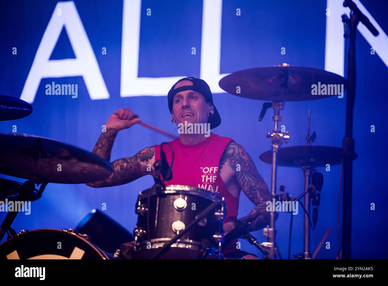 Yellowcard live at o2 victoria warehouse manchester uk, 13th november ...