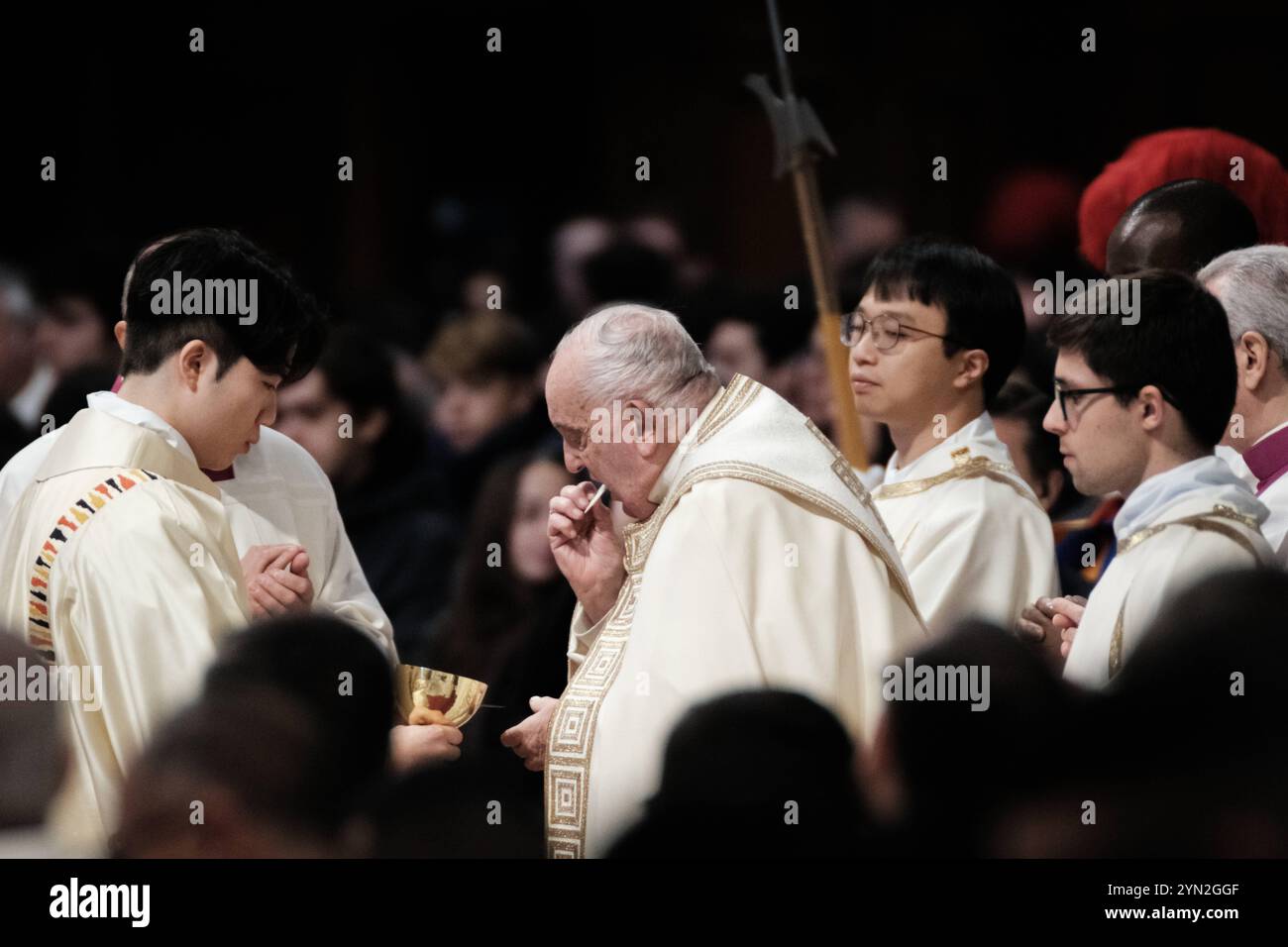 Vatican, Pope Francis celebrates mass at the 39th edition of World ...