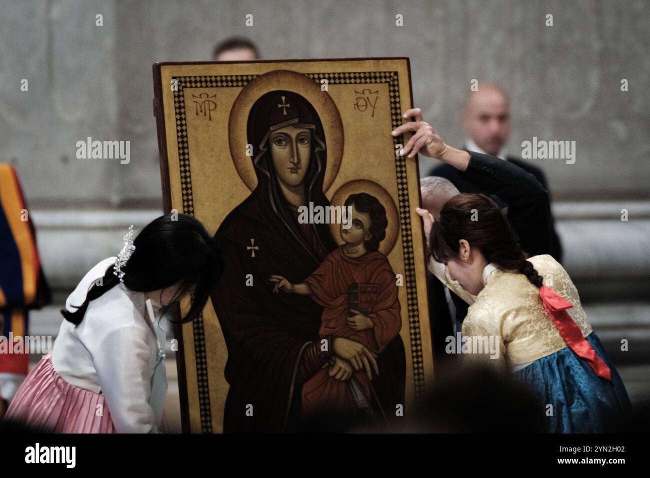 Vatican, Pope Francis celebrates mass at the 39th edition of World ...