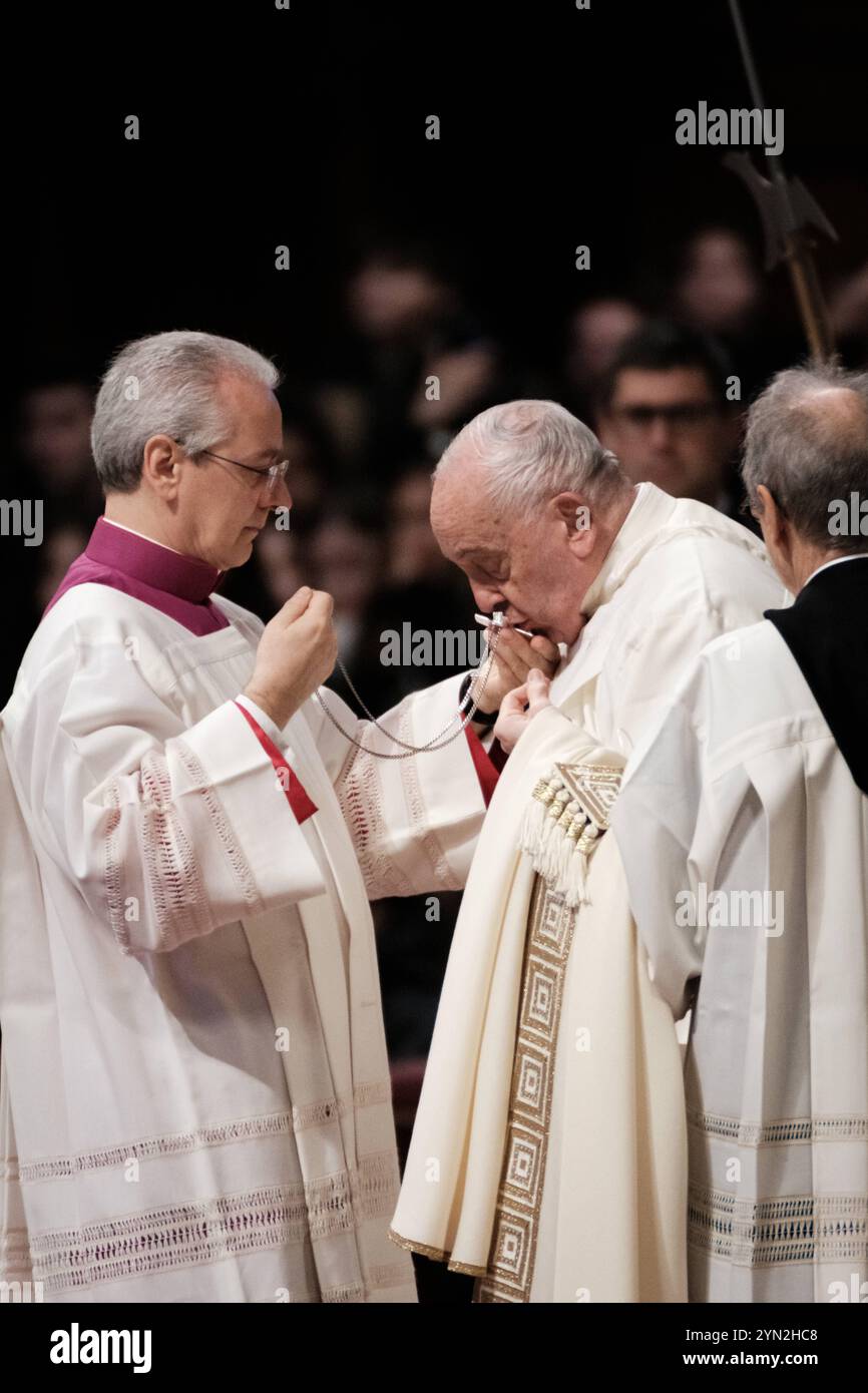 Vatican, Pope Francis celebrates mass at the 39th edition of World ...
