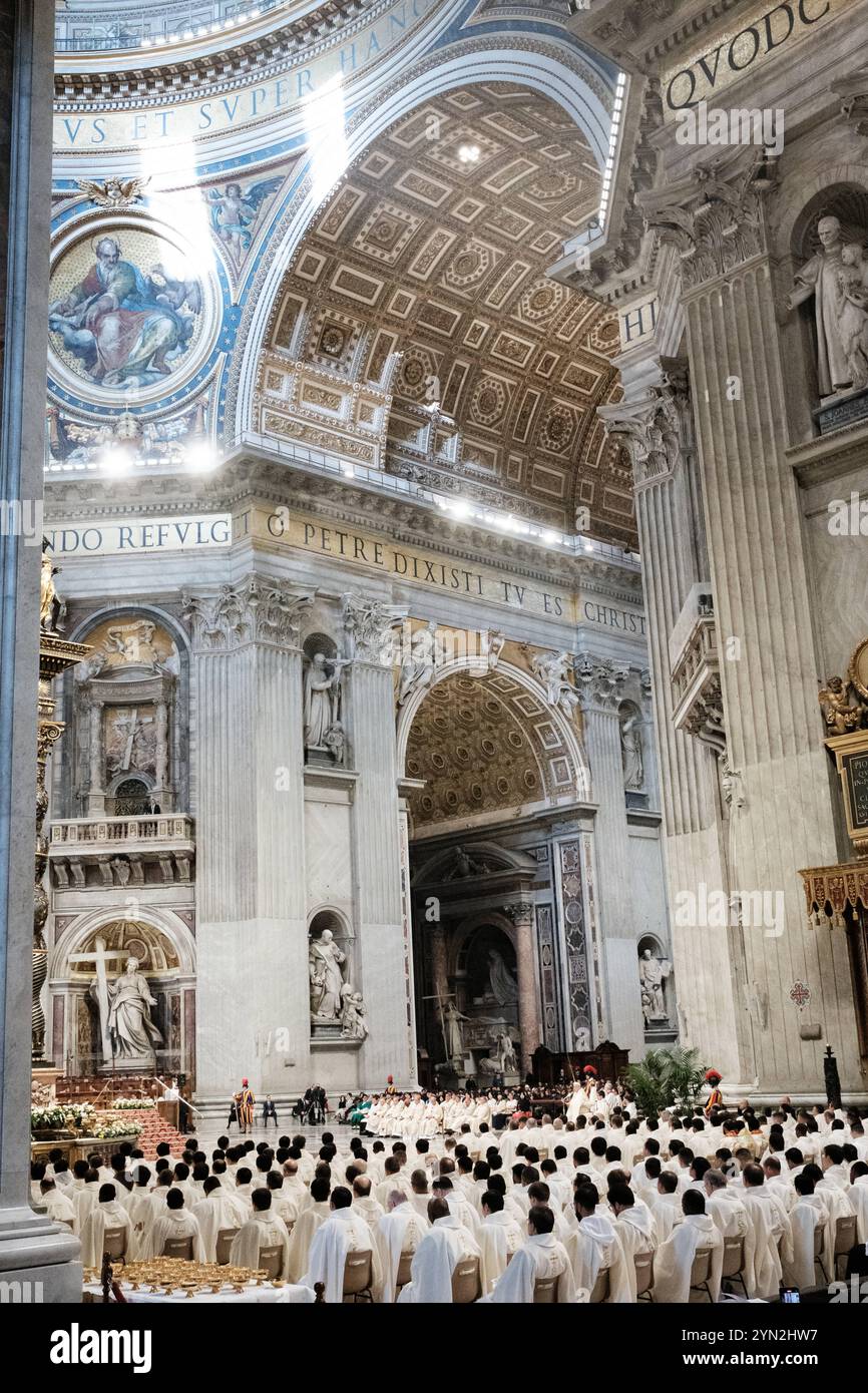 Vatican, Pope Francis celebrates mass at the 39th edition of World ...