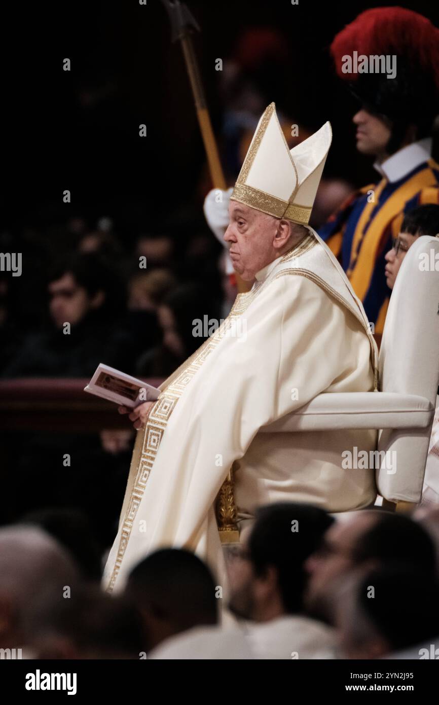 Vatican, Pope Francis celebrates mass at the 39th edition of World ...