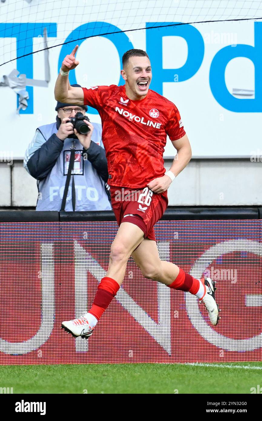 Kaiserslautern, Germany. 24th Nov, 2024. Soccer, Bundesliga 2, 1. FC ...