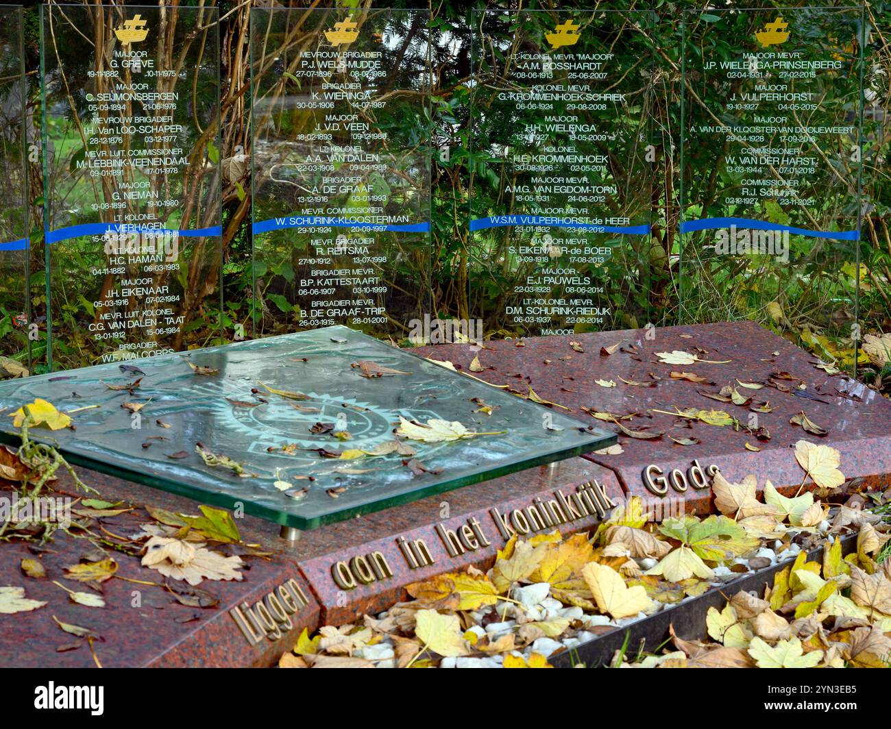 Communal grave of Dutch Salvation Army members including famous Majoor ...