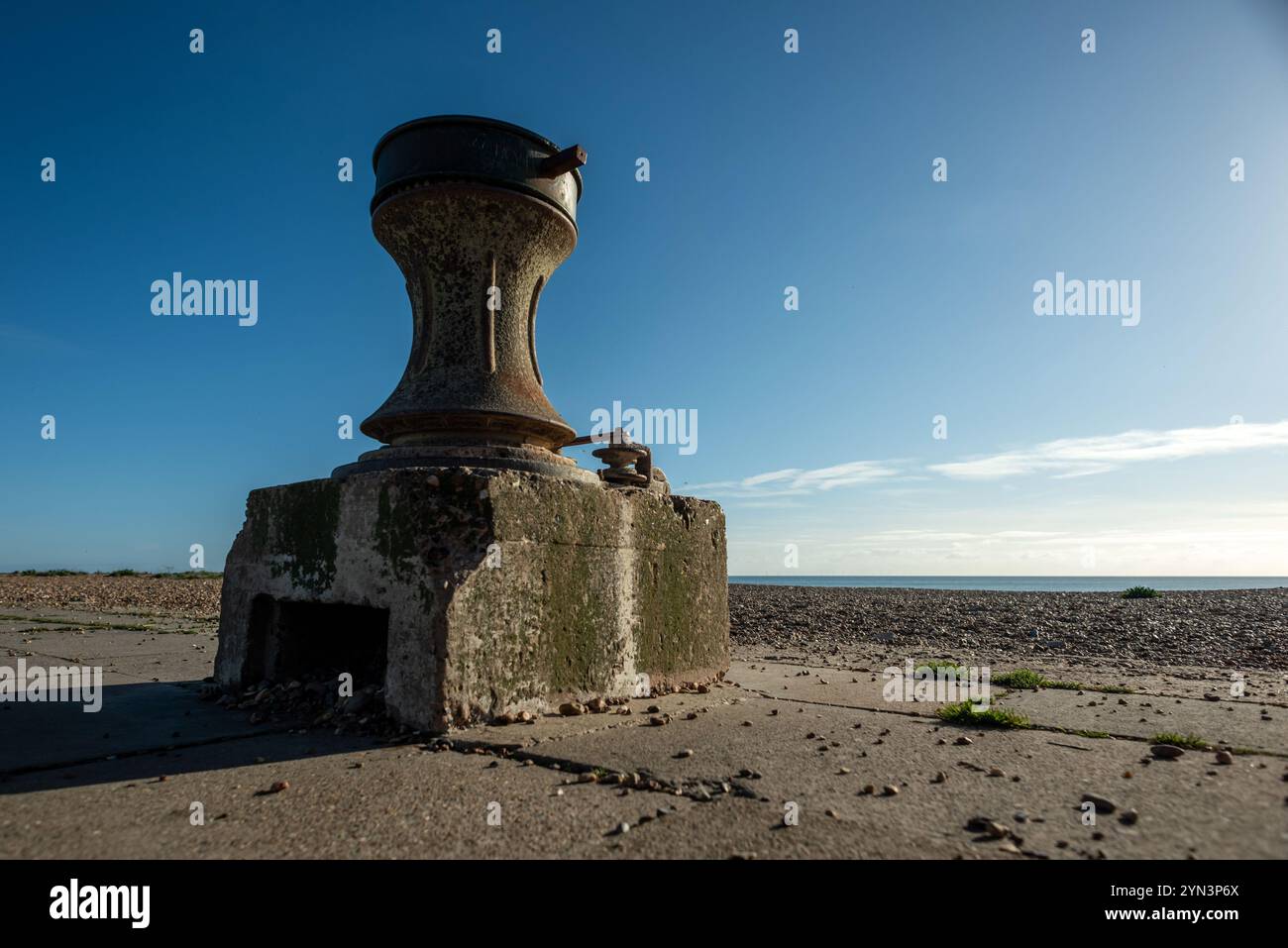 Capstan wheel hi-res stock photography and images - Alamy