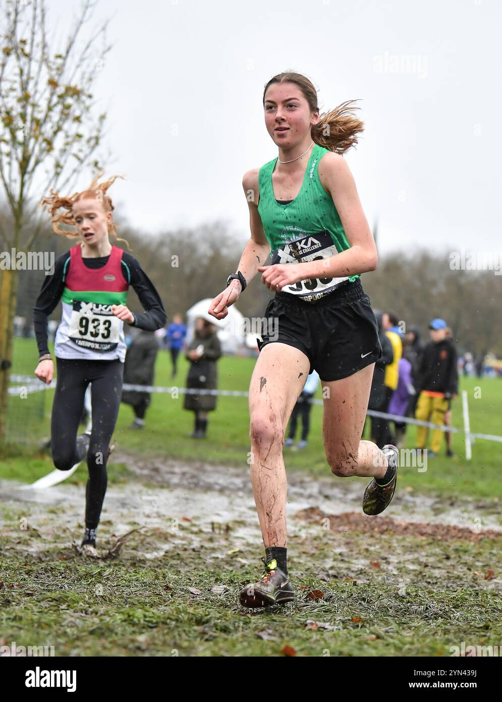 Lizzie Wellsted of Colchester Harriers competing in the U17/U20 womens ...
