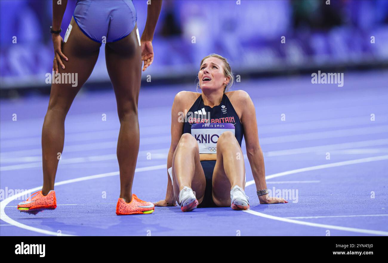 Jessie Knight participating in the 400 meters hurdles at the Paris 2024 ...