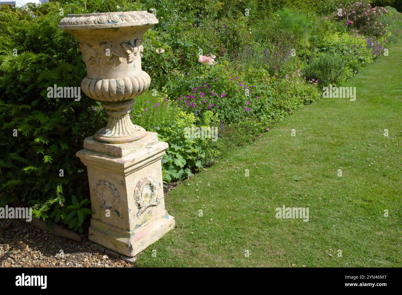 Decorative vase in Narborough Hall Gardens, Norfolk, UK Stock Photo - Alamy
