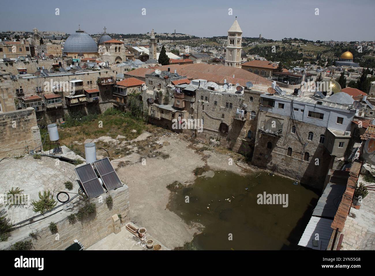 Old Jerusalem, Hezekiah's Pool, a 2nd Temple era water reservoir ...