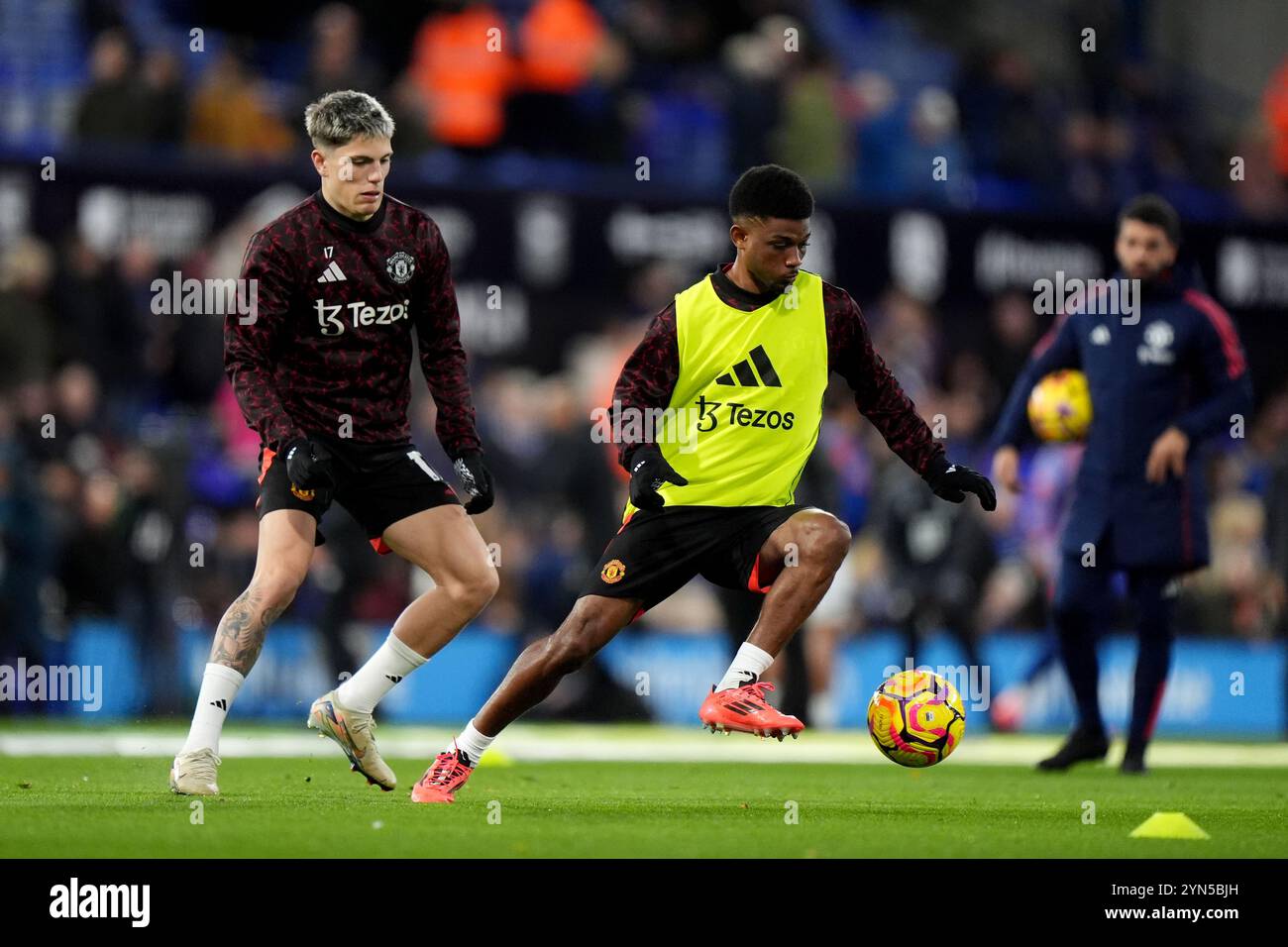 Manchester United's Amad Diallo (right) and teammate Alejandro Garnacho ...