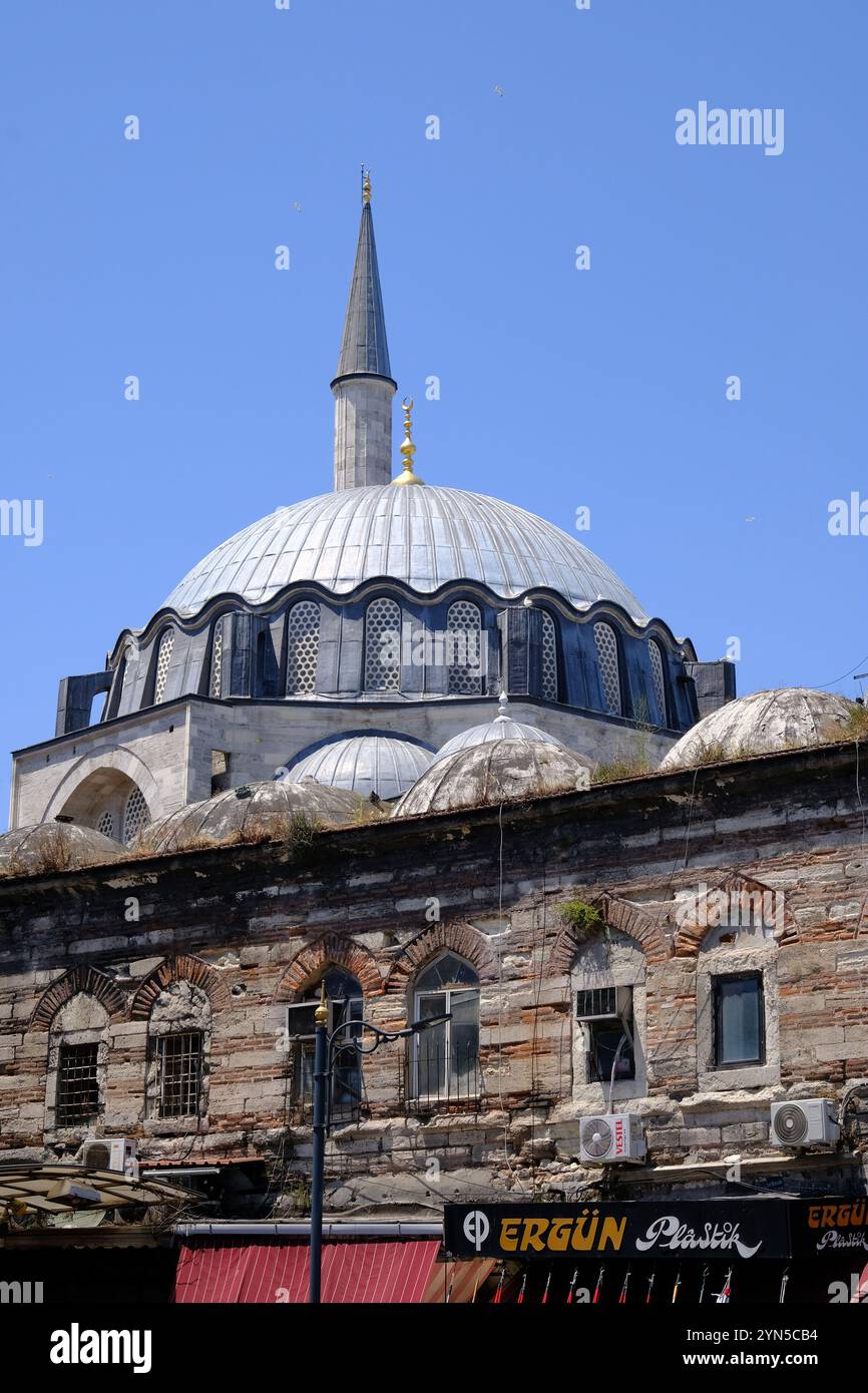 Domed roof istanbul turkey hi-res stock photography and images - Alamy
